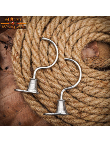 Coppia di supporti medievali cromati per appendere utensili e armi ⚔️ ...